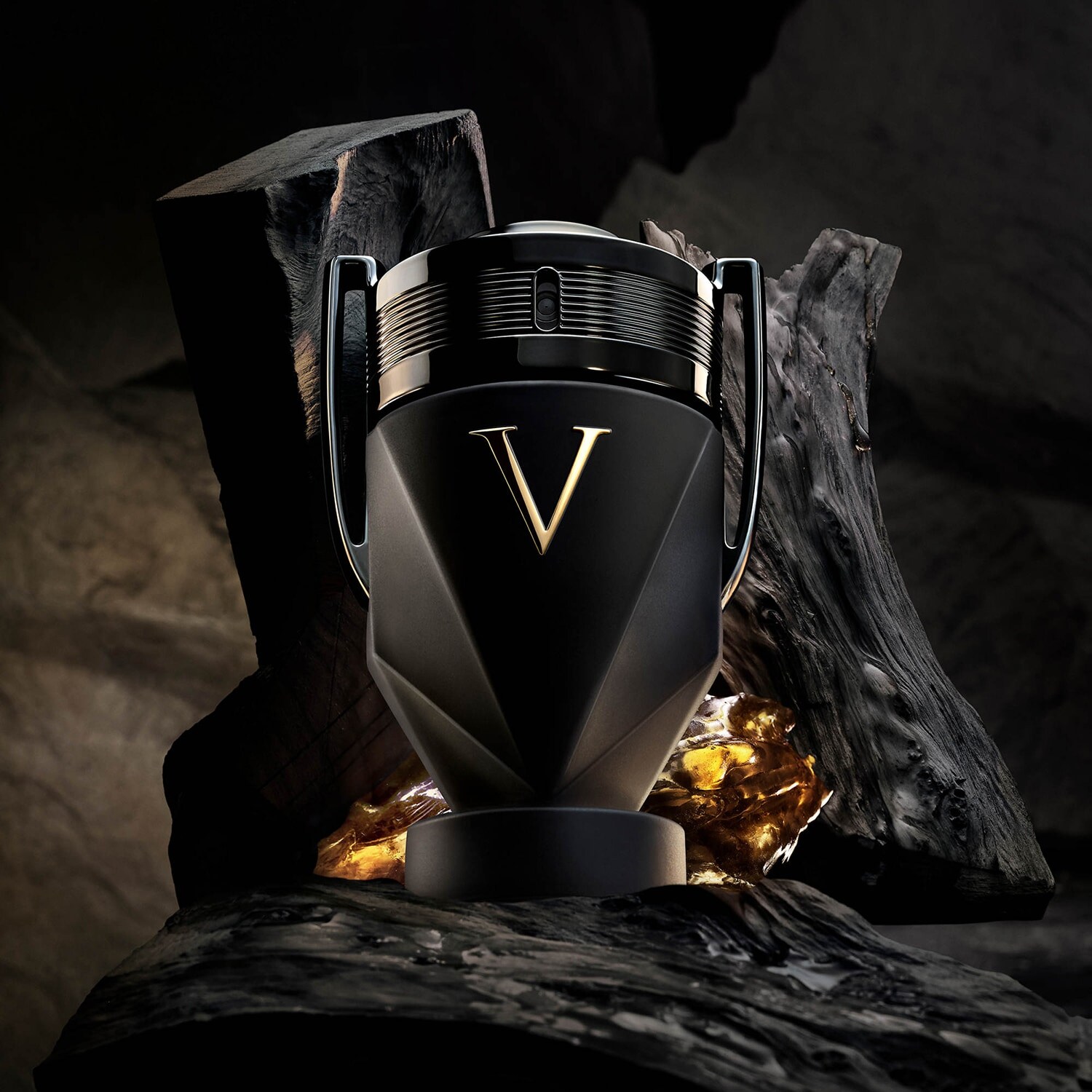 Invictus Victory Absolu - Parfum Intense Rabanne Fragrances ≡ SEPHORA