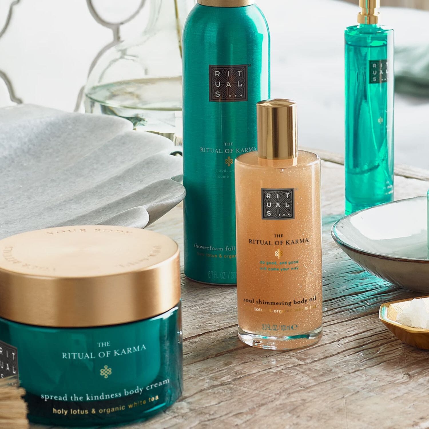 The Ritual of Karma Shimmering Body Oil Rituals ≡ SEPHORA